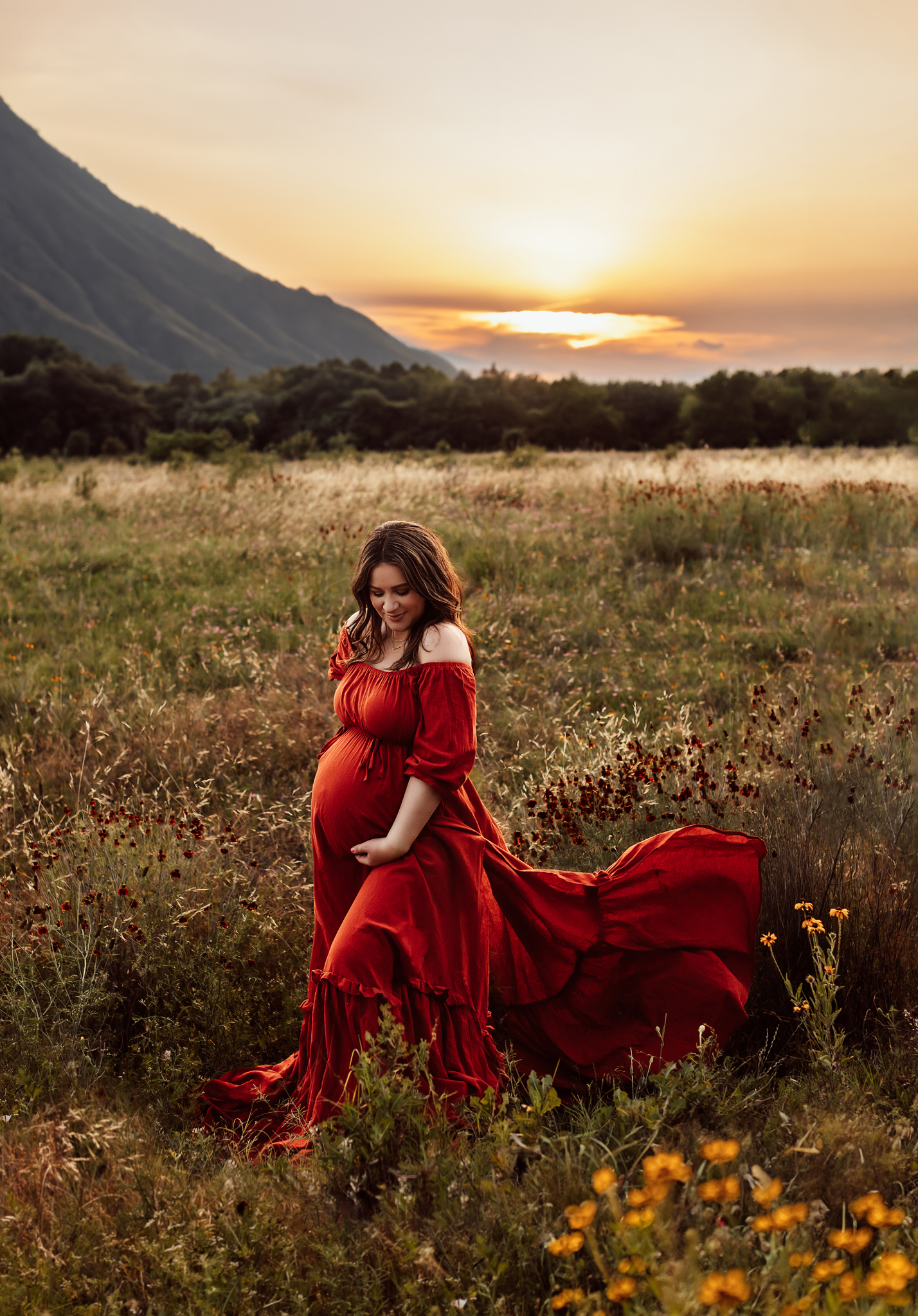 Must See Dallas Sunset Maternity Session - Dani Adams-Barry Photography
